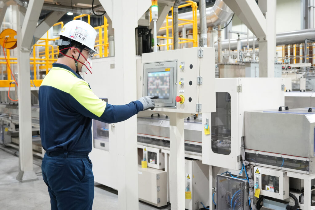 Posco Future M Backs Factorial Energy Solid-State Batteries - Battery ...