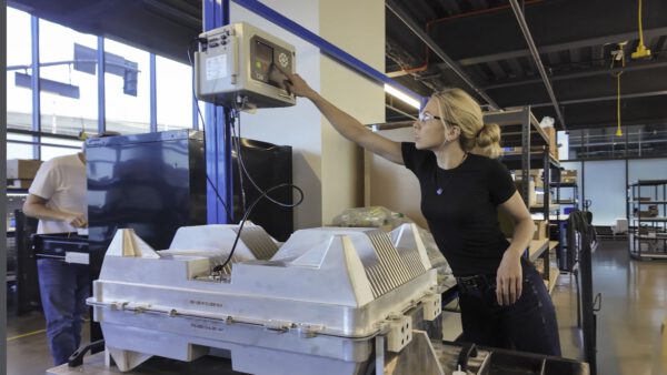 Redwood expands SF R&D lab fourfold to boost energy storage division ...